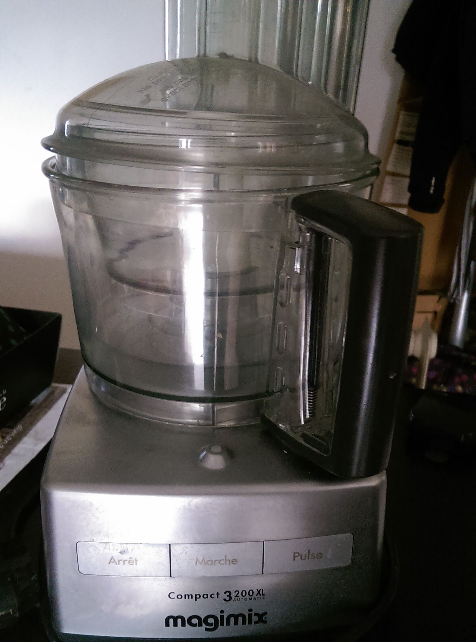 Offre: Robot Magimix compact 3200 xl